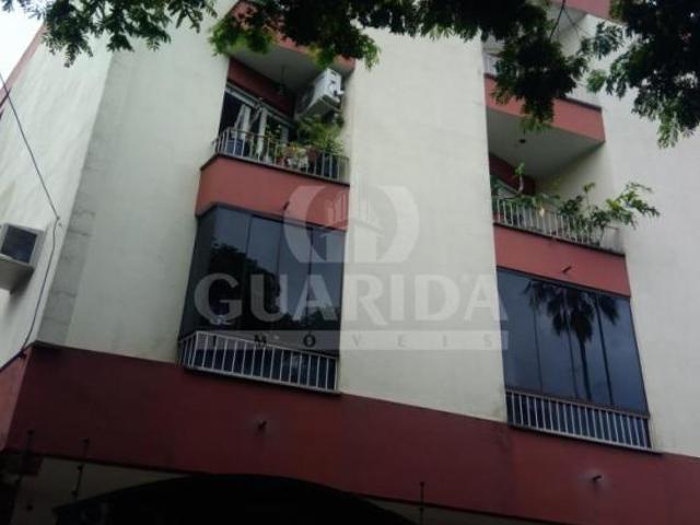 Apartamento à venda em Petrópolis
