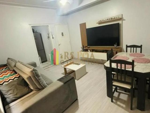 Apartamento à venda em Petrópolis