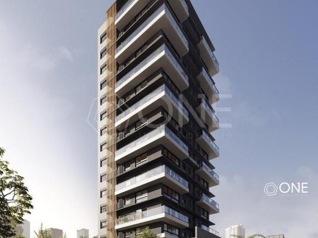 Apartamento à venda em Petrópolis