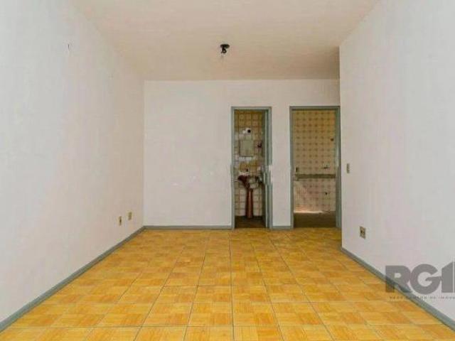 Apartamento à venda em Petrópolis
