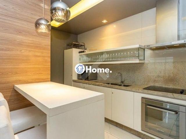 Apartamento à venda em Petrópolis