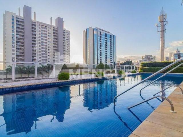 Apartamento à venda em Petrópolis