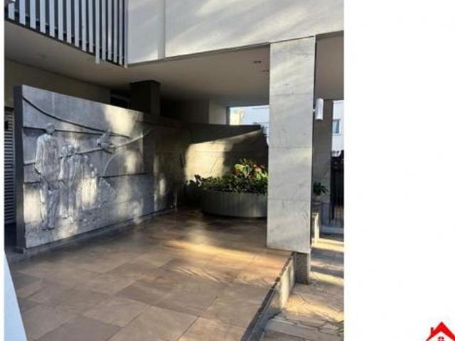 Apartamento à venda em Petrópolis