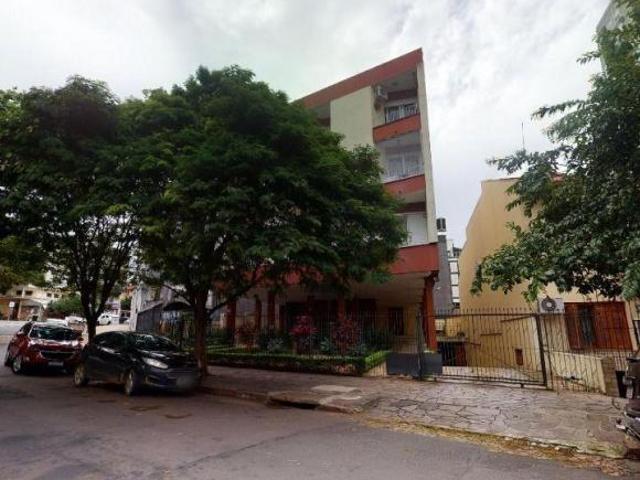 Apartamento à venda em Petrópolis