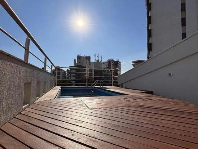 Apartamento à venda em Petrópolis