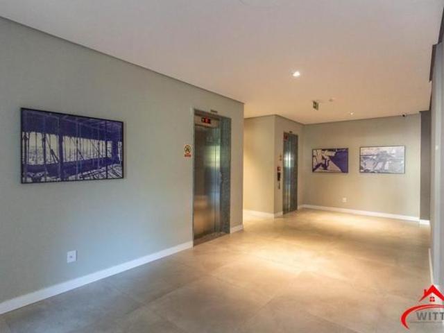 Apartamento à venda em Petrópolis