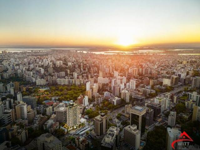 Apartamento à venda em Petrópolis