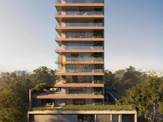 Apartamento à venda em Petrópolis
