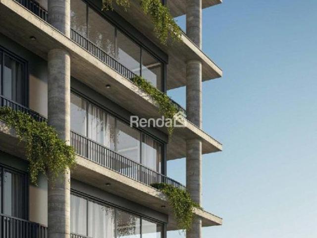 Apartamento à venda em Petrópolis