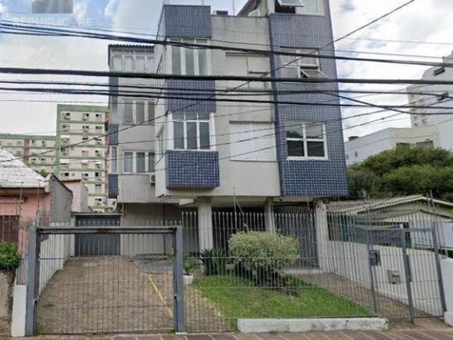 Apartamento à venda em Petrópolis