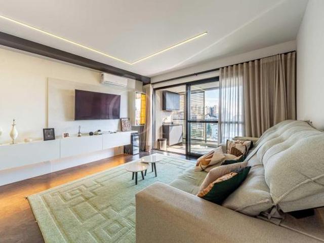 Apartamento à venda em Petrópolis