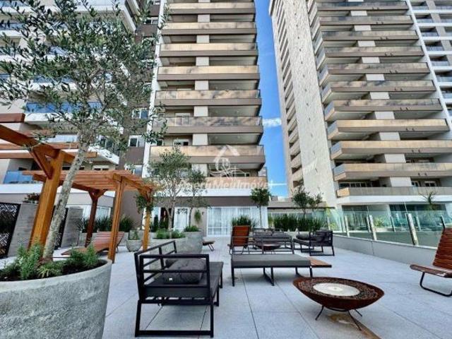 Apartamento à venda em Petrópolis