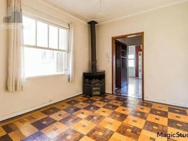 Apartamento à venda em Petrópolis