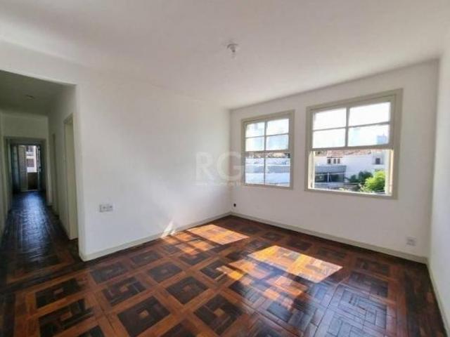 Apartamento à venda em Petrópolis