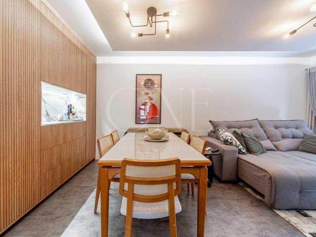 Apartamento à venda em Petrópolis