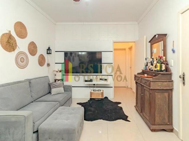 Apartamento à venda em Petrópolis