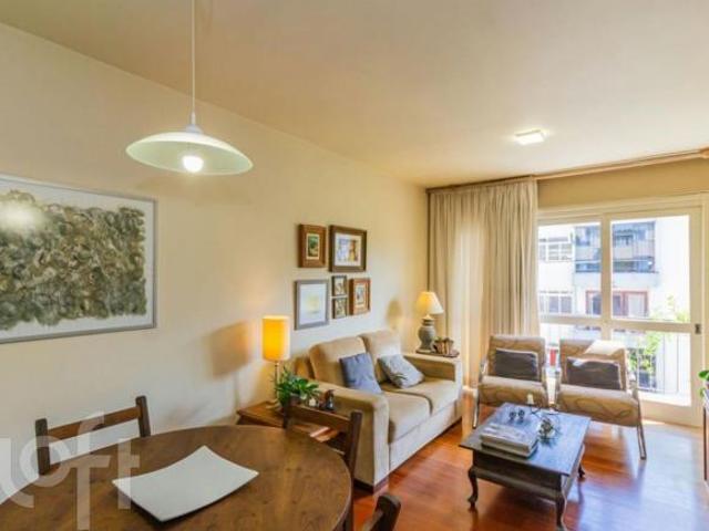 Apartamento à venda em Petrópolis com 149 m², 2 quartos, 1 vaga