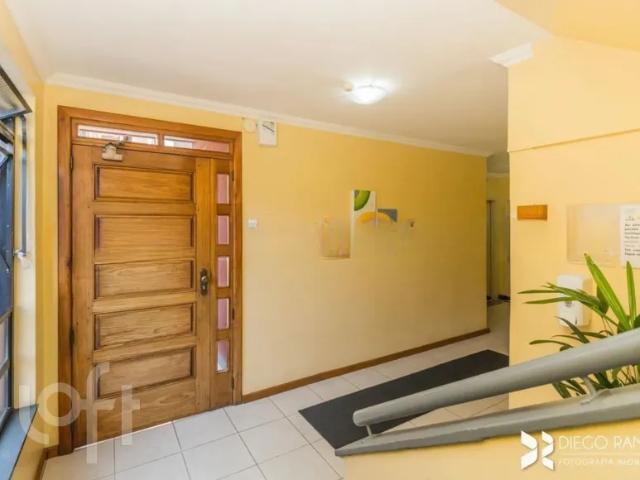 Apartamento à venda em Petrópolis com 103 m², 3 quartos, 1 vaga