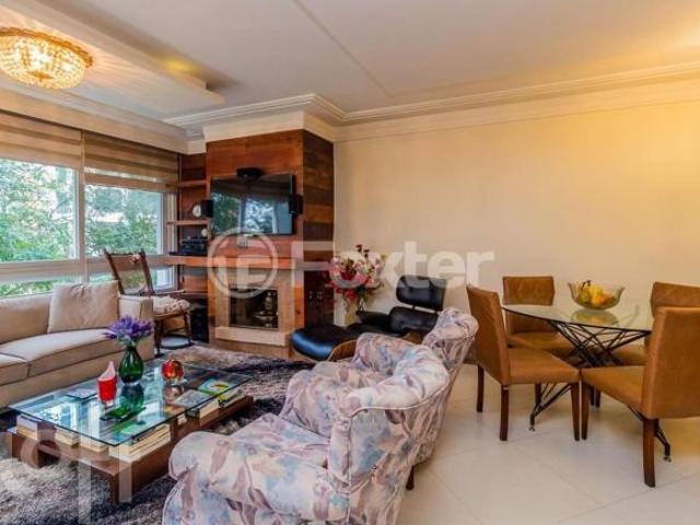 Apartamento à venda em Petrópolis com 102 m², 3 quartos, 1 suíte, 2 vagas