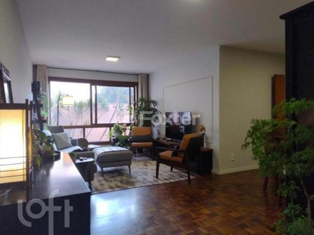 Apartamento à venda em Petrópolis com 114 m², 4 quartos, 1 vaga