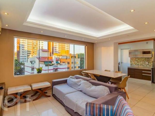 Apartamento à venda em Petrópolis com 205 m², 3 quartos, 1 suíte, 2 vagas