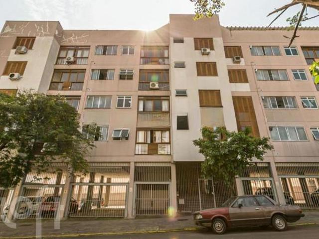 Apartamento à venda em Petrópolis com 229 m², 3 quartos, 1 suíte, 2 vagas