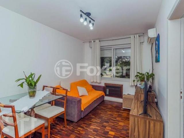 Apartamento à venda em Petrópolis com 61 m², 2 quartos, 2 vagas
