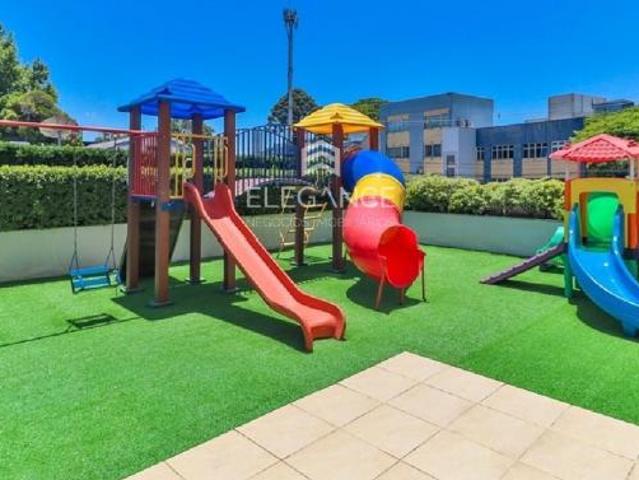 Apartamento à venda em Petrópolis, Porto Alegre RS: 1 quarto, 1 suíte, 2 banheiros, 1 vaga, 51,65 m²