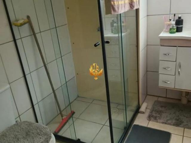 Apartamento à venda em Pindamonhangaba SP: 2 quartos, sala, banheiro, garagem no Residencial Viver M