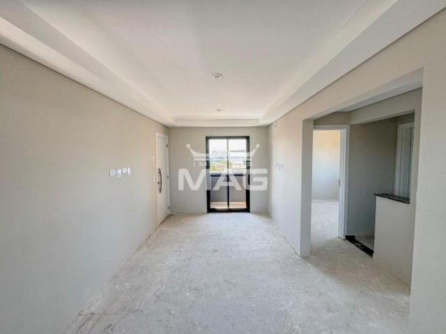 Apartamento a venda em Pinhais