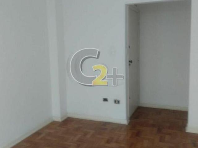 Apartamento á venda em Pinheiro, 2 quartos, 1 vaga de garagem