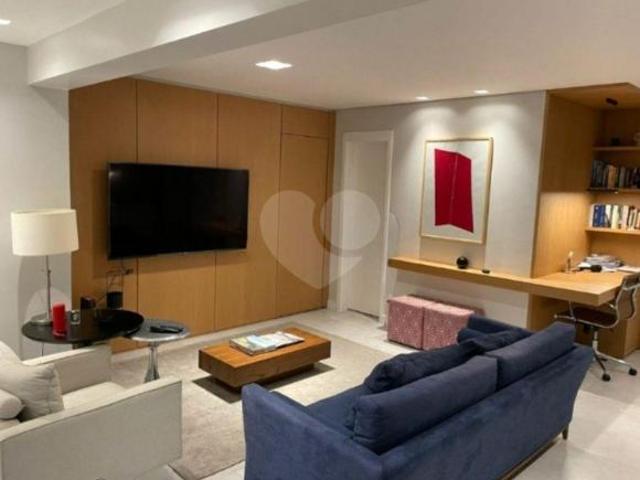 Apartamento a venda em Pinheiros
