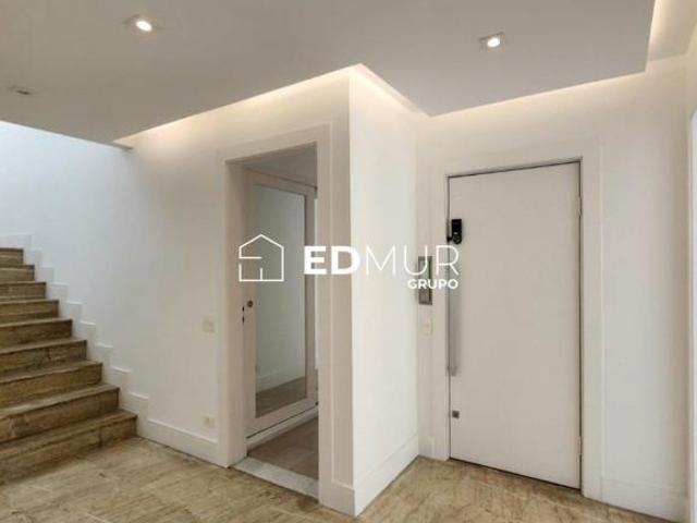 Apartamento à venda em Pinheiros