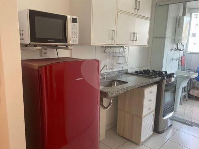 Apartamento à Venda em Pinheiros