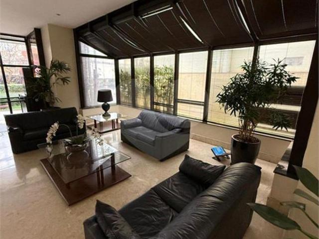 Apartamento à Venda em Pinheiros
