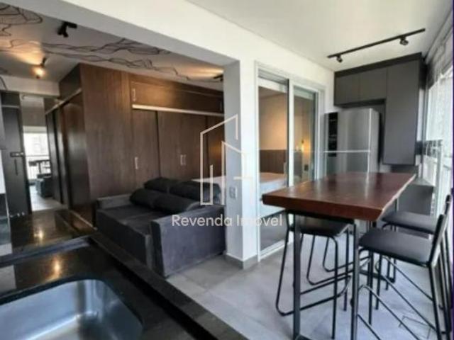 Apartamento à venda em Pinheiros: 1 quarto, 1 suíte, 1 banheiro, 1 vaga de garagem 34,00m² São P