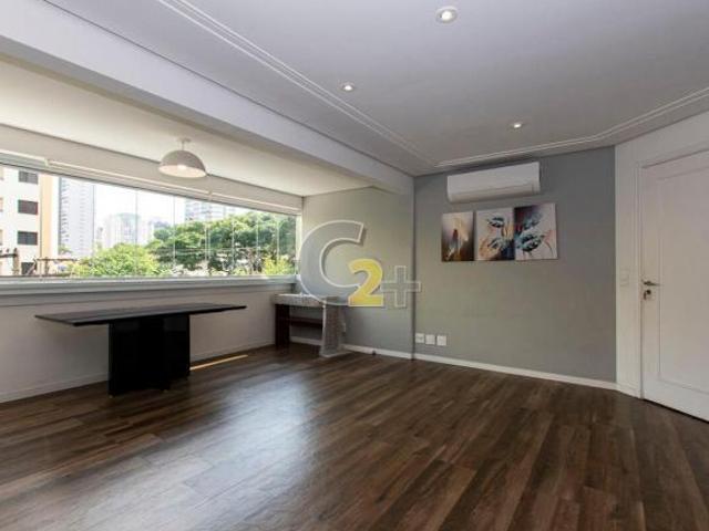Apartamento à venda em Pinheiros, 3 quartos, 1 suíte e 2 vagas