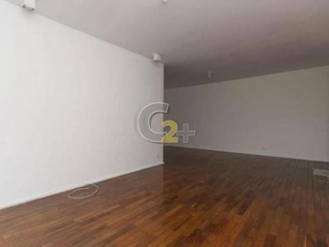 Apartamento à venda em Pinheiros com 3 quartos, sendo 1 suíte e 1 vaga