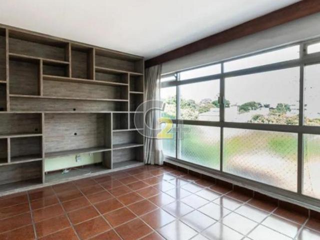 Apartamento à venda em Pinheiros com 3 quartos, 1 suíte, sem vaga
