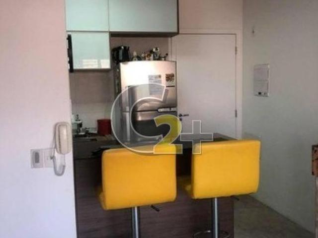 Apartamento à venda em Pinheiros com 1 quarto e 1 vaga de garagem