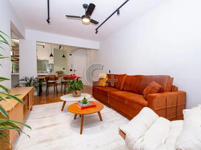Apartamento à venda em Pinheiros com 2 quartos, sendo 1 suíte, sem vaga