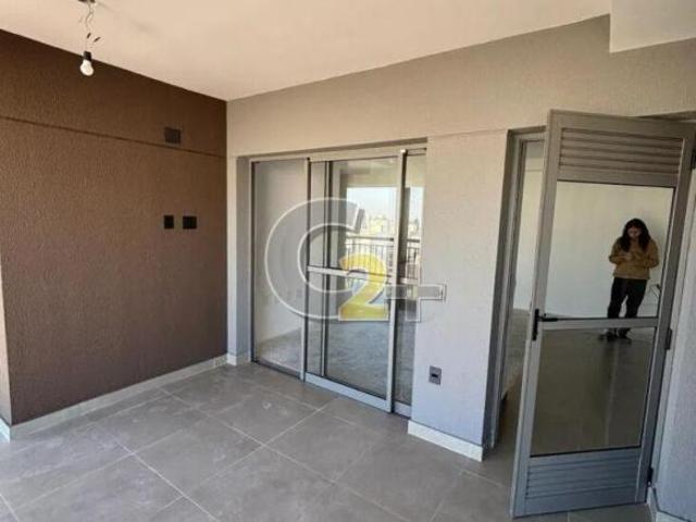 Apartamento a venda em Pinheiros com 2 suites e 1 vaga