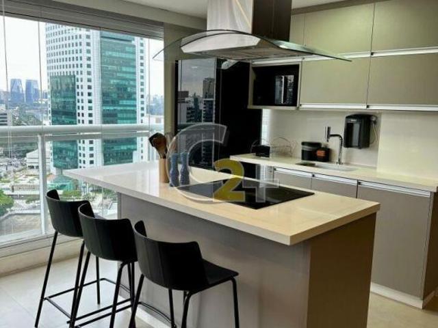 Apartamento á venda em Pinheiros com 63m², 1 quarto, 1 suíte, 1 vaga de garagem