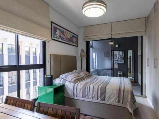 Apartamento à Venda em Pinheiros, SP