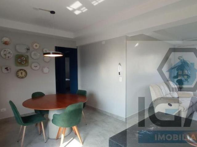 Apartamento à venda em Poços de Caldas MG: 3 quartos, 1 suíte, 3 salas, 2 banheiros, 1 vaga e 93m² n