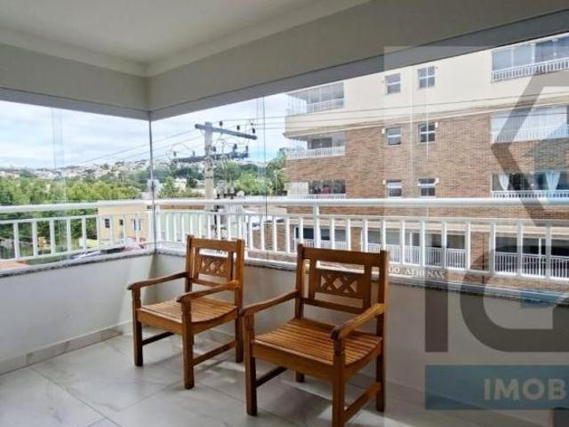 Apartamento à venda em Poços de Caldas MG, Jardim Country Club: 2 quartos, 2 suítes, 2 salas, 1 vaga