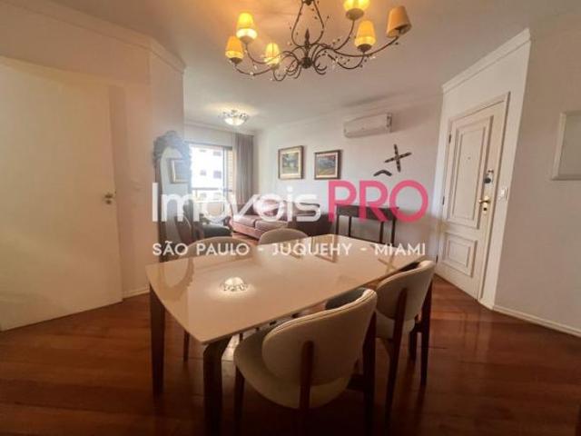 Apartamento à venda em Pompéia com 109m²