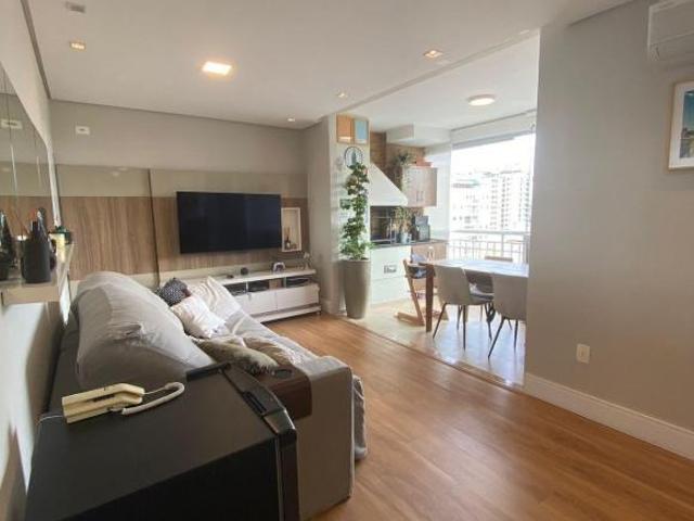 Apartamento à venda em Pompeia com 62 m², 2 quartos, 2 vagas