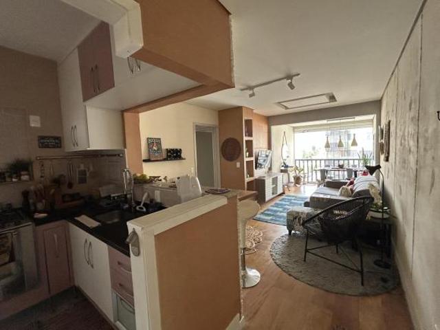 Apartamento à venda em Pompeia com 75 m², 3 quartos, 2 vagas