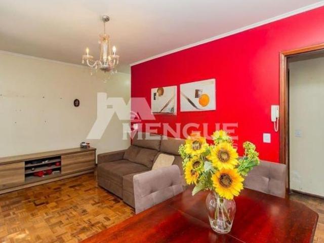 Apartamento à venda em Porto Alegre